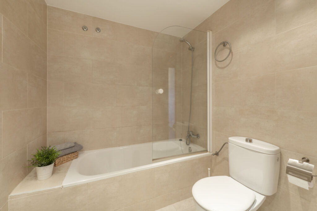 Acrylic Bathtub Repair St. Louis, MO | St. Louis, MO Bathtub Inlay Kits ...